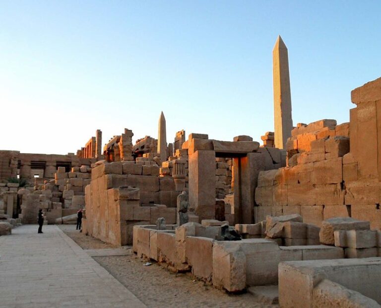 Through Sand and Time: 10 Desert Cities from Ancient Civilizations ...