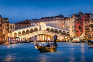 20 of the Most Beautiful Places on Earth You Have to See to Believe ...